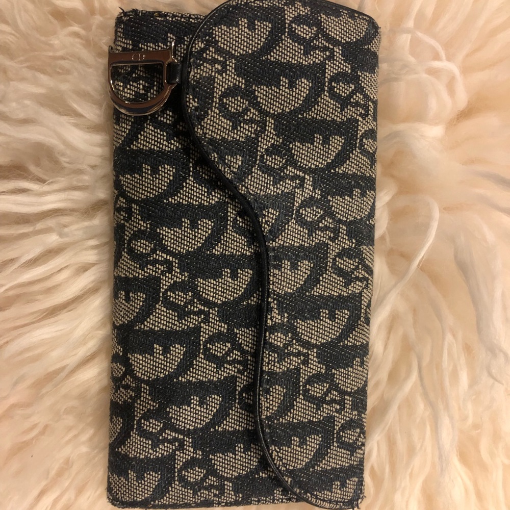 100% Authentic Christian Dior Wallet - Gem